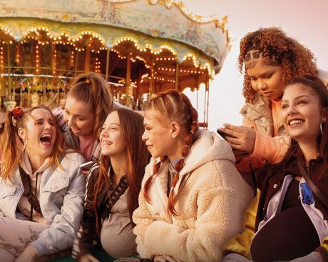 La pel·lícula ‘La maternal’ i els documentals ‘Hotel Explotación: las ...